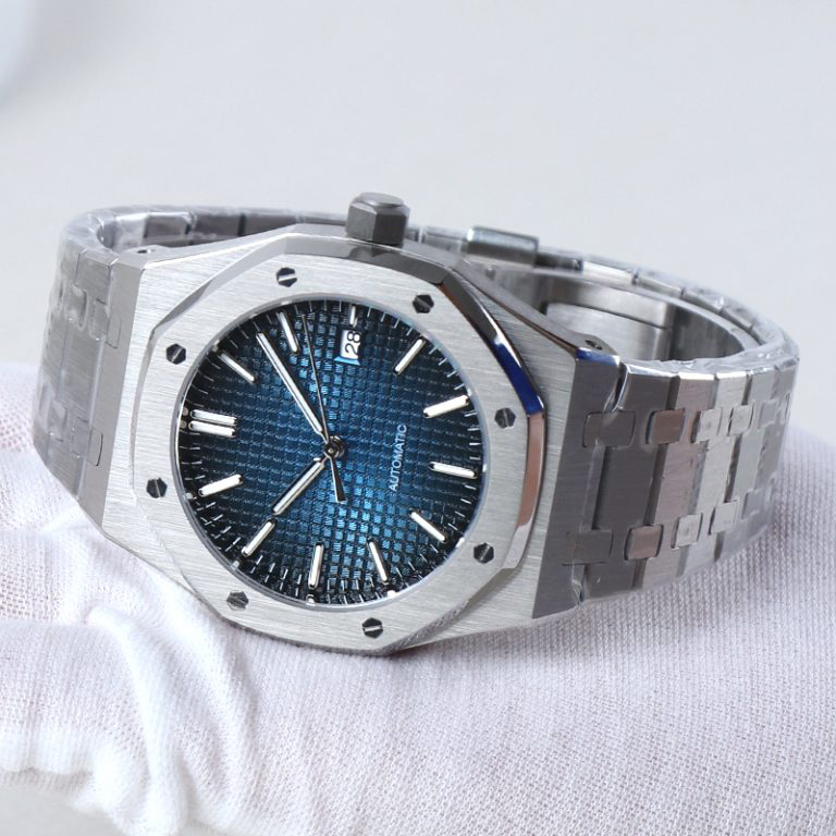 Seiko Royal Oak Blue Dial MOD - SeikOak - Wristmodding